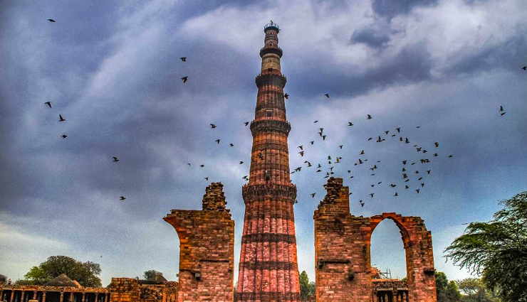 Most Famous and Tall Towers To Visit in India - lifeberrys.com