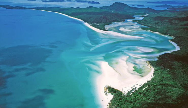 6 Beautiful Places To Visit in Queensland - lifeberrys.com