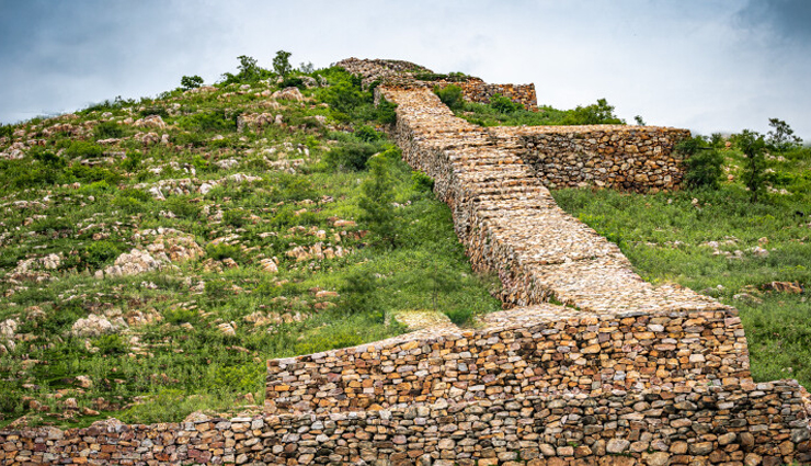 6 Major Tourist Spots To Explore in Rajgir, Bihar - lifeberrys.com