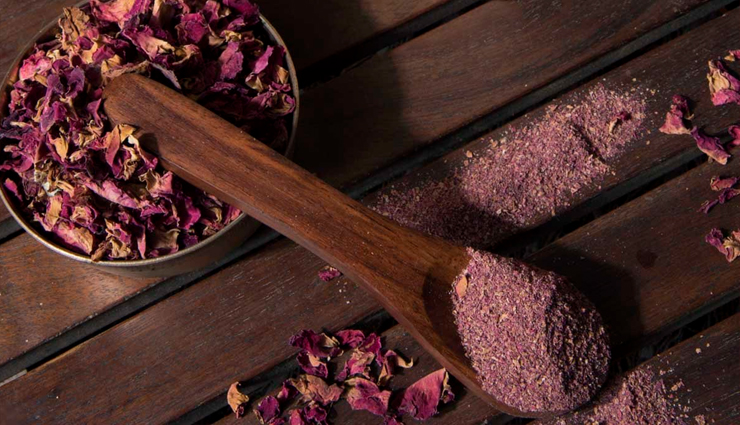 5 Amazing Beauty Benefits of Using Rose Petal Powder - lifeberrys.com