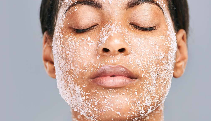 5 DIY Ways To Use Salt For Skin Care - lifeberrys.com