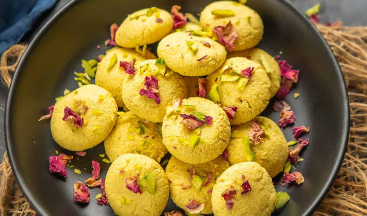 Recipe- Healthy Indian Dessert Sandesh - lifeberrys.com