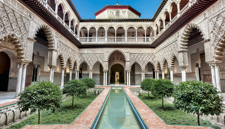 5 Beautiful Tourist Places to See in Seville - lifeberrys.com