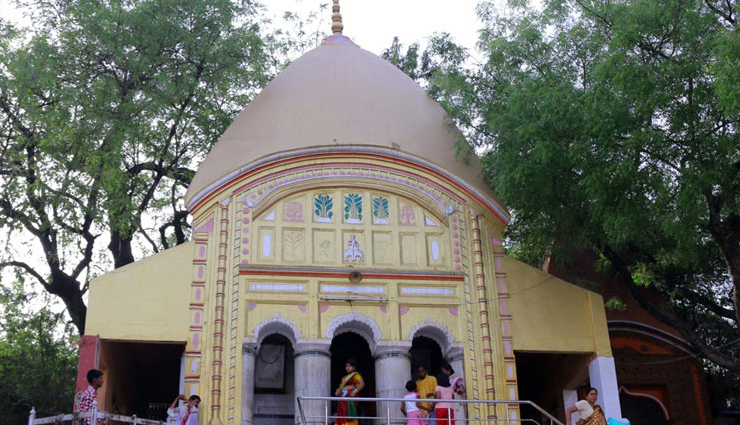 7 Must Visit Shakti Peethas in India - lifeberrys.com