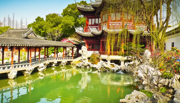 10 Must Visit Tourist Destinations in Shanghai - lifeberrys.com
