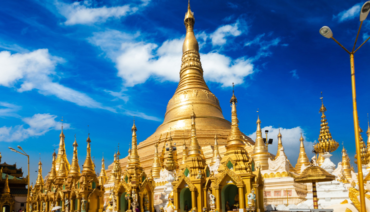 5 Things Tourists Must Experience in Myanmar - lifeberrys.com