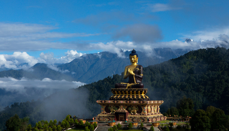 4 Beautiful Yet Hidden Places To Visit in Sikkim - lifeberrys.com