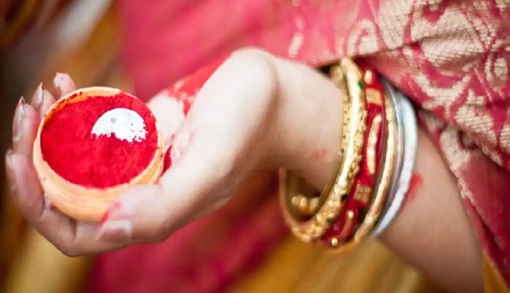 DIY and Easy Way To Make Sindoor at Home - lifeberrys.com