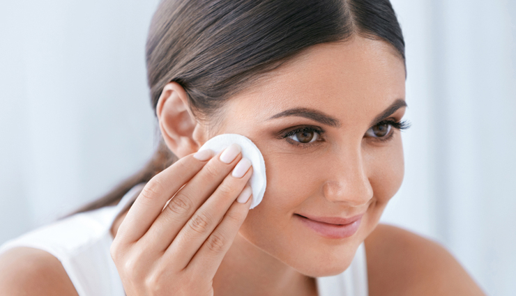 7 Benefits of Mayonnaise For Skin, Face and Hair - lifeberrys.com