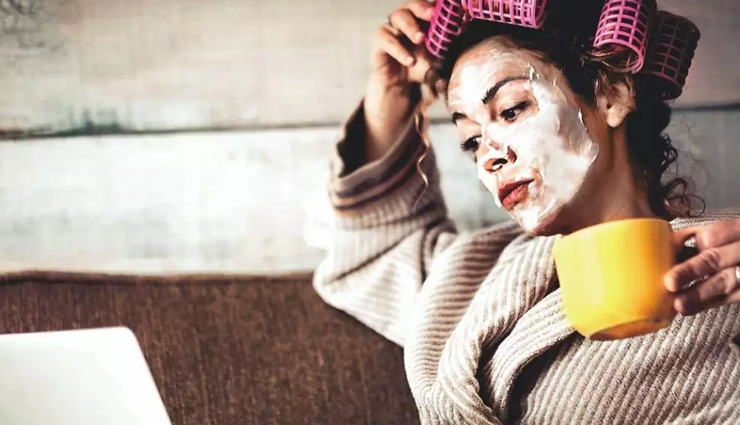 5 Home Remedies To Get Spotless Skin - lifeberrys.com