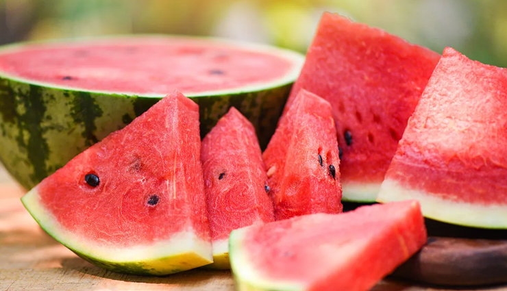 5 Summer Fruits That Will Help You Stay Cool - lifeberrys.com