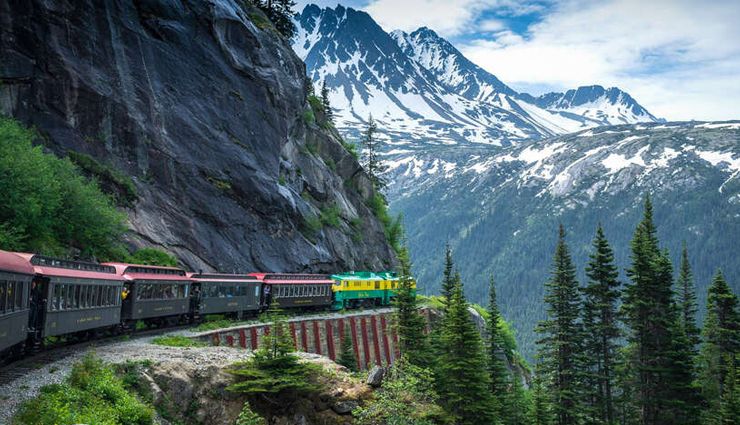6 Most Beautiful Train Routes in The World - lifeberrys.com