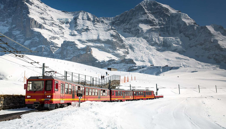 6 Most Beautiful Train Routes in The World - lifeberrys.com