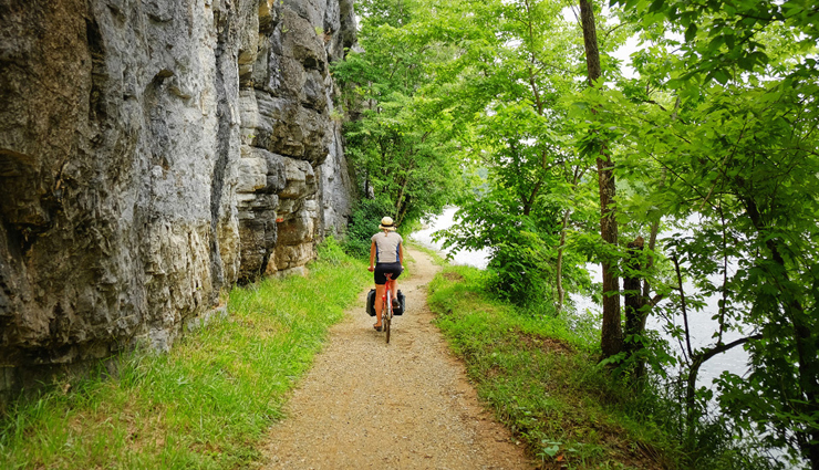 5 Most Difficult Hiking Trails in The World - lifeberrys.com