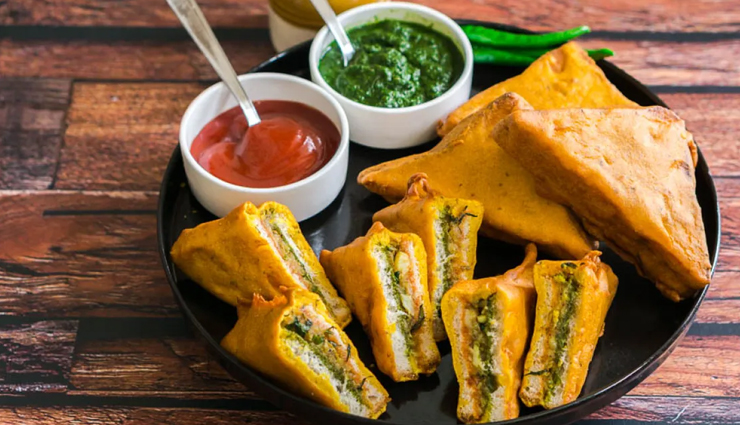 7 Popular Street Food You Must Try In Udaipur - lifeberrys.com