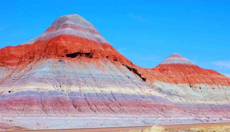 6 Unusual Deserts To Visit in The World - lifeberrys.com