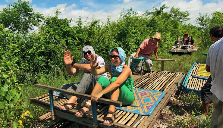 6 Most Unusual Modes of Transport Used Around the World - lifeberrys.com