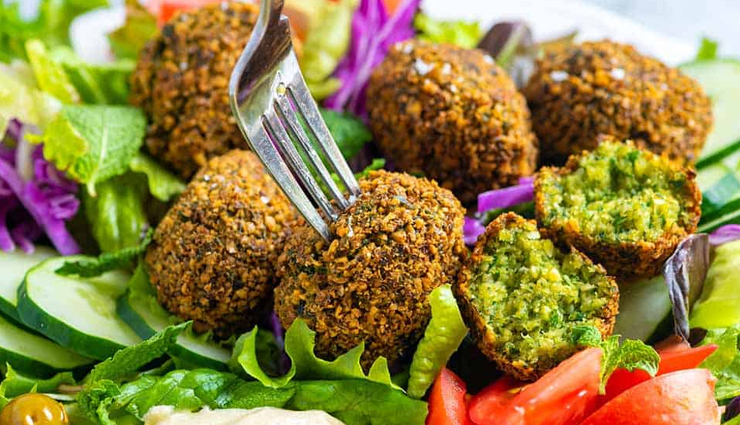 Recipe- Deep Fried Vegetarian Falafel - lifeberrys.com