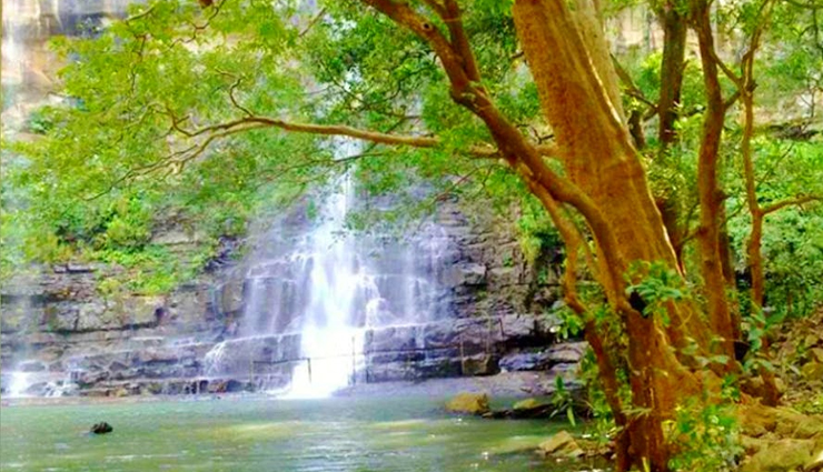 11 Waterfalls You Should Explore in Andhra Pradesh - lifeberrys.com