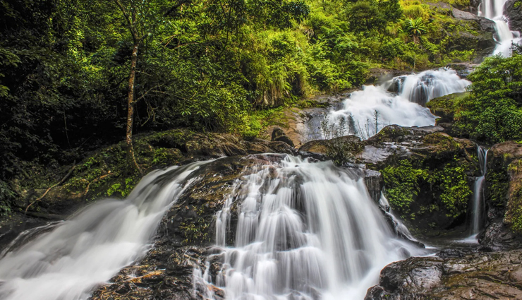 5 Enchanting Waterfalls In Coorg You Must Explore - lifeberrys.com